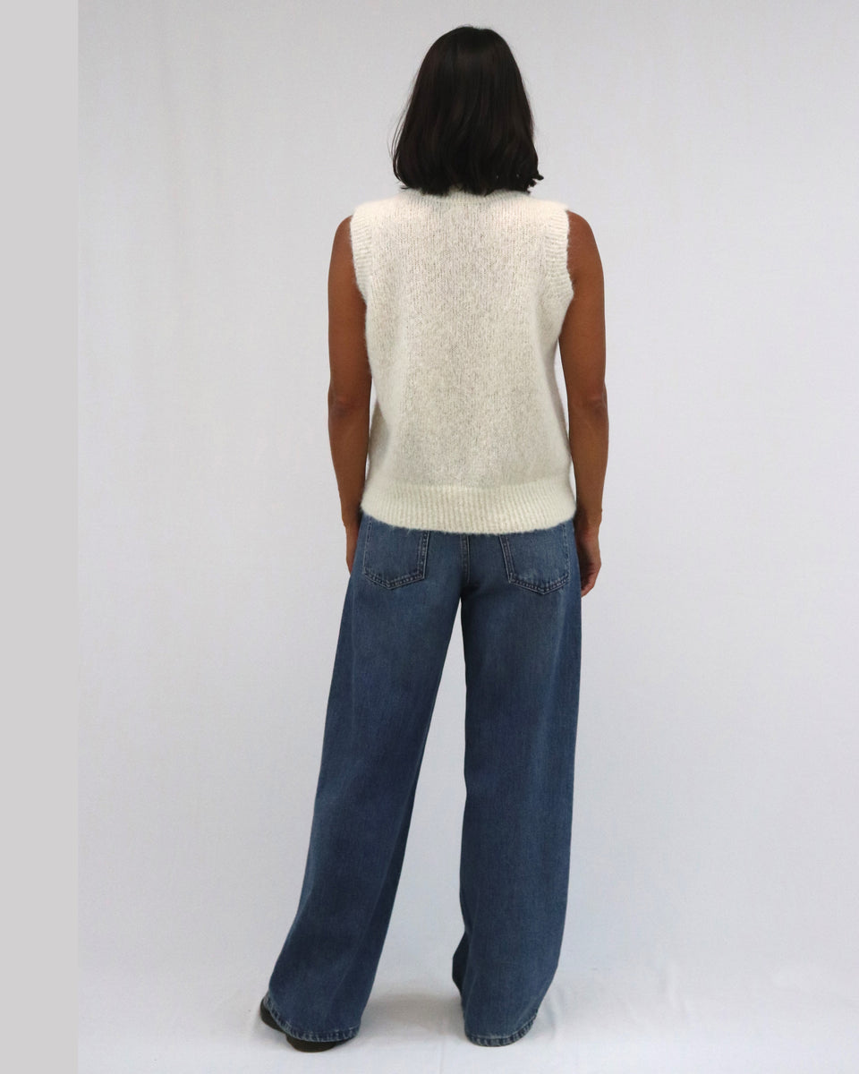 Tatāno Felix Vest- white – Madison Rose Boutique